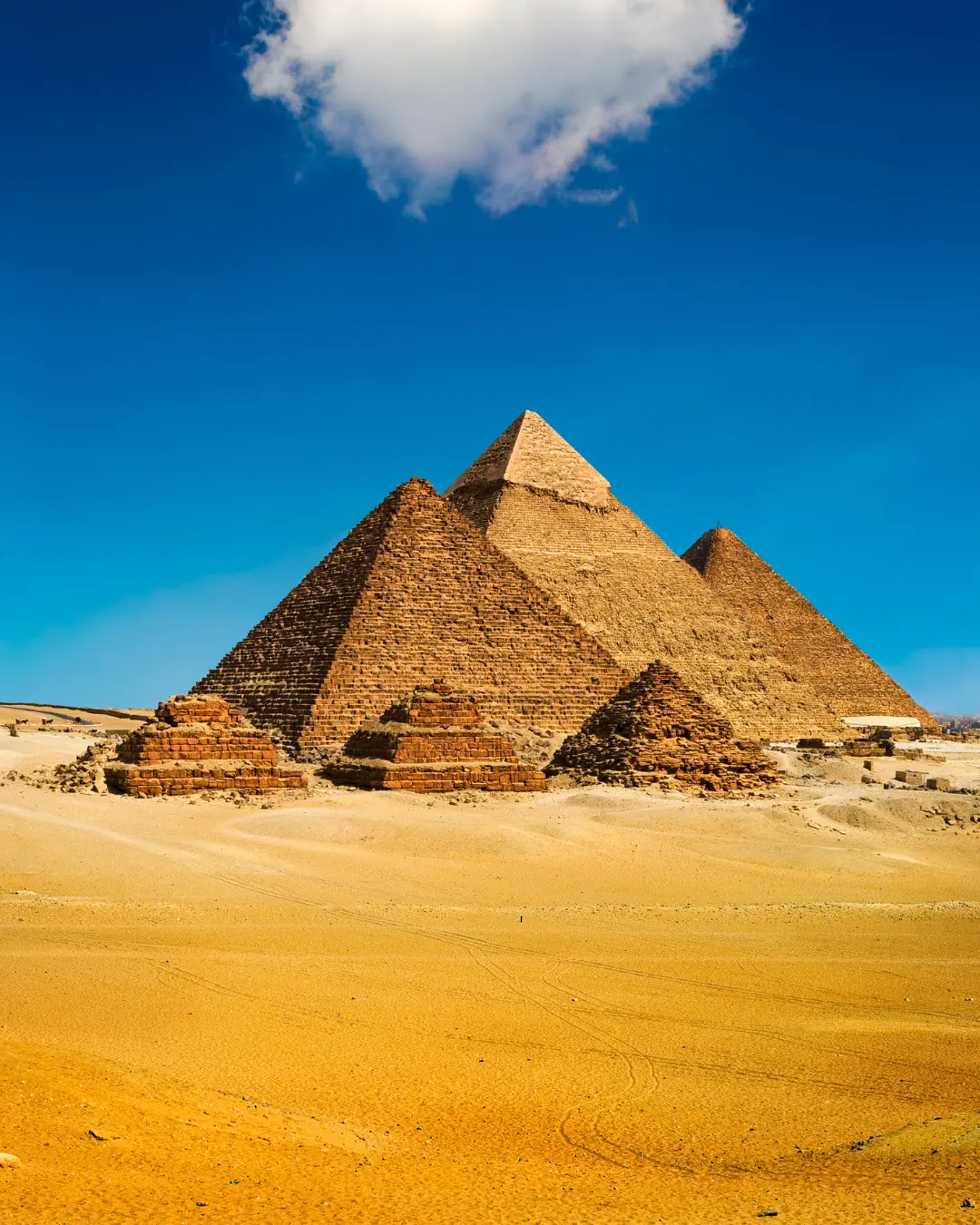 Travel from Thailand to Egypt and Discover Ancient Wonders